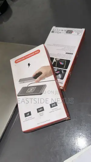 Wireless Charging Pad in Ajah - Vehicle Parts & Accessories, Eastside Nexus | Jiji.ng
