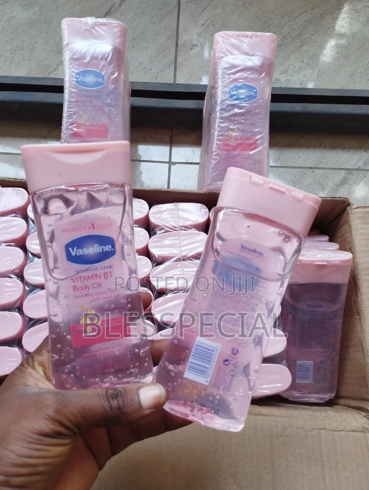 Glow Better. Feel Richer. Stay MoisturizedOriginal Vaseline Body Oil in Mararaba - Body Care ...