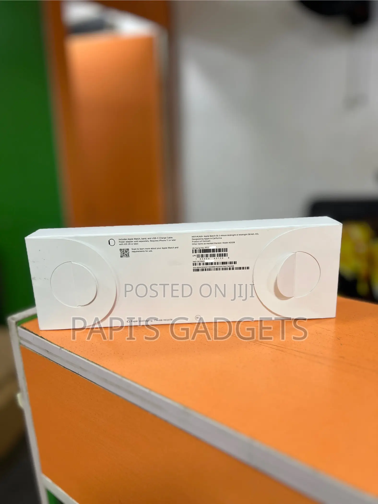 Brand New Apple Watch Se 3 (2025 3rd Gen) 44mm Midnight! Best Price in ...