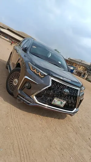 Toyota Highlander 2012 Gray in Ikeja - Cars, Chinwendu Oha | Jiji.ng