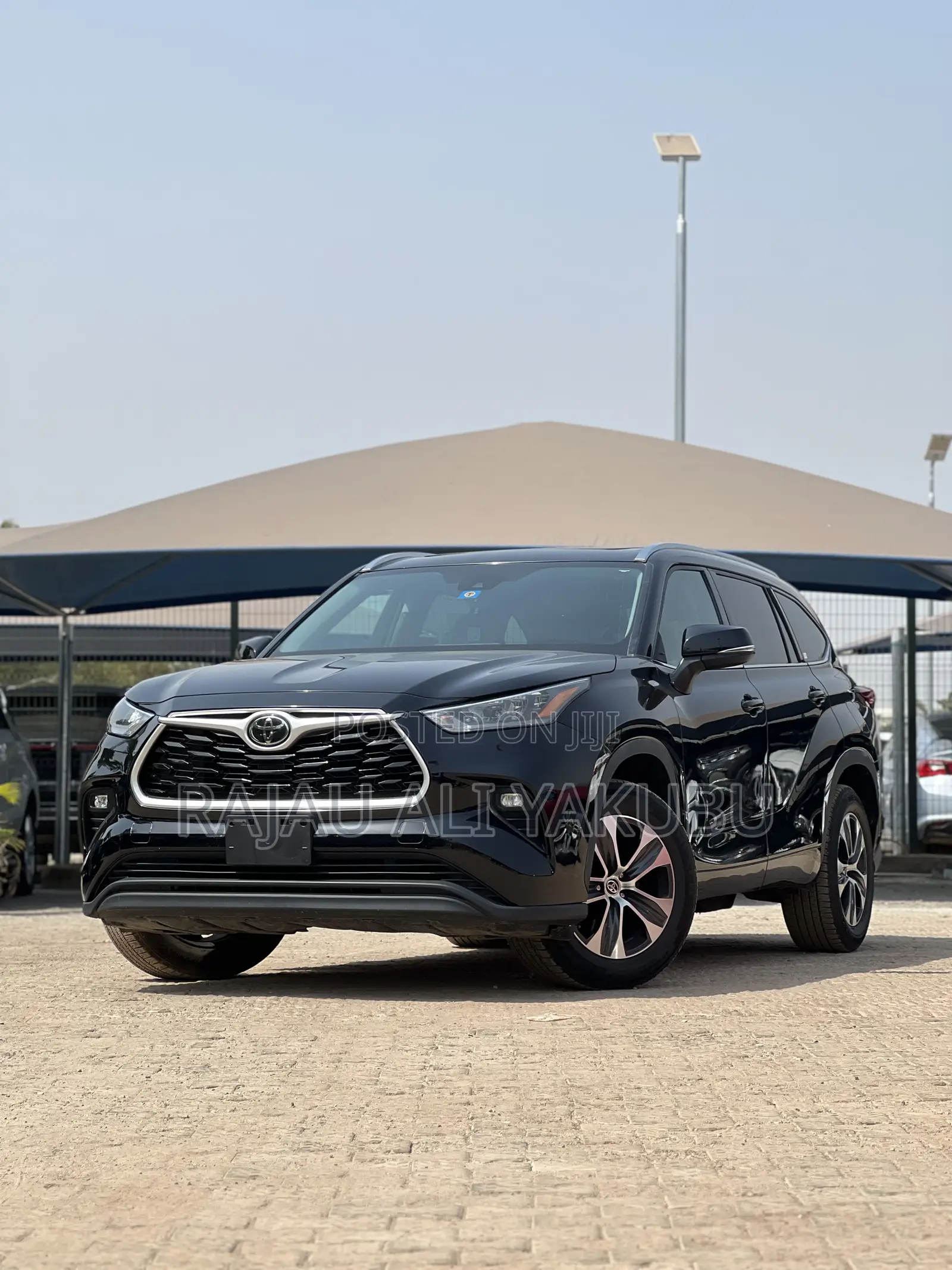 Toyota Highlander XLE FWD 2020 Black in Central Business District ...