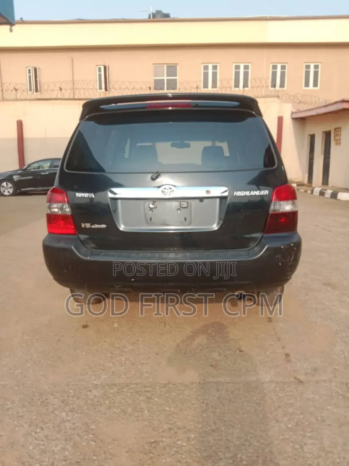 Toyota Highlander 2006 Gold in Ikorodu - Cars, God First | Jiji.ng