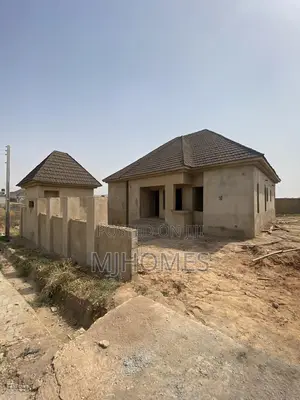 3bdrm Bungalow in Efab Verizon, Life Camp for sale in Life Camp ...