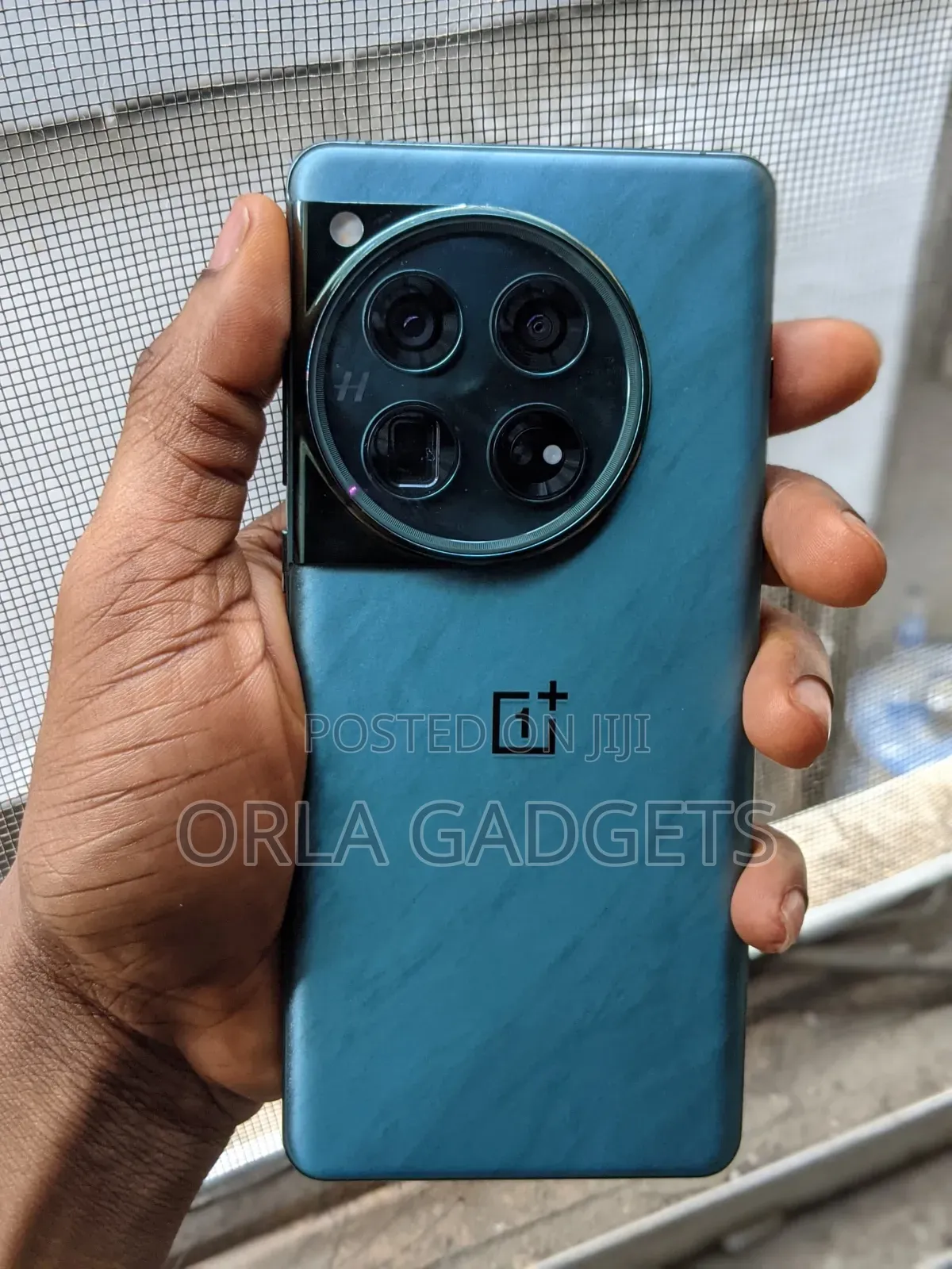 OnePlus 12 512 GB Blue in Ikeja - Mobile Phones, Orla Gadgets | Jiji.ng