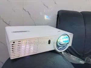 Smart V30 Dlp Projector Short Throw 3000 Ansi Lumens Projector in Ikeja ...