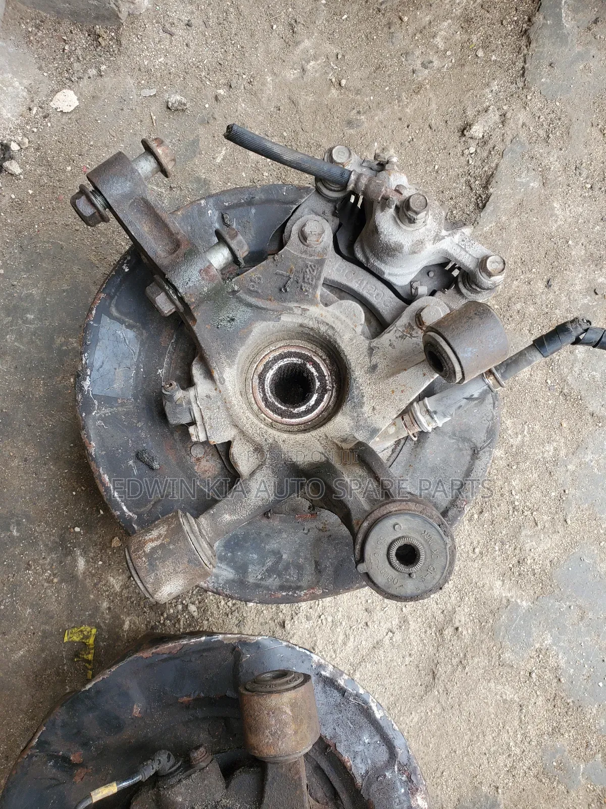 Hyundai Tucson 2008 Complete Back Hub 4x4 in Mushin - Vehicle Parts ...