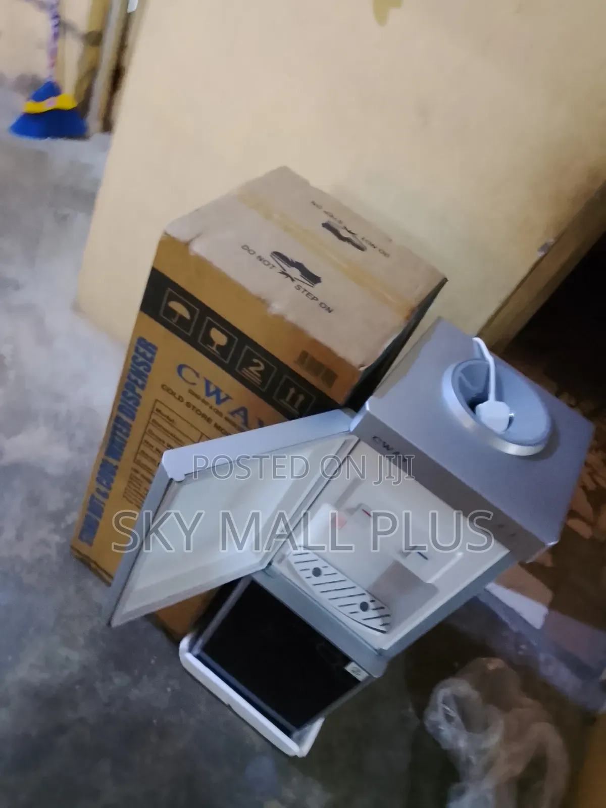 Cway Water Dispenser With Storage Fridge – Black in Lekki - Kitchen ...