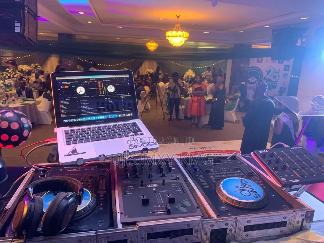 A Pair of Radius 3000, Rane TTM Mixer Sl2 Rane Box Flight Case in Abule ...