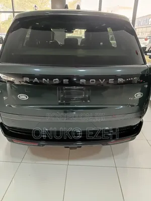 Land Rover Range Rover Vogue 2022 Blue in Central Business District ...