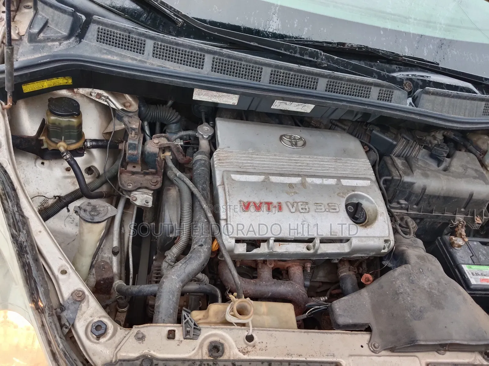 Toyota Sienna 2005 Gold in Ikeja - Cars, South Eldorado Hill Ltd | Jiji.ng