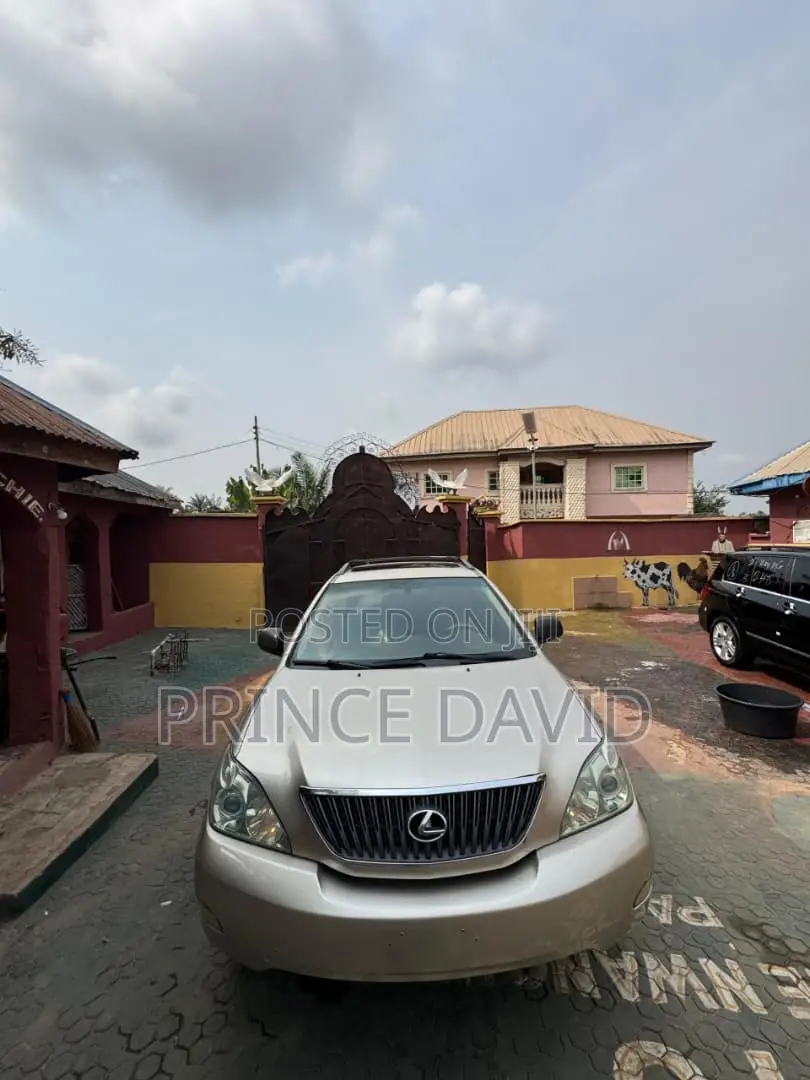 Lexus RX 2005 Gold in Nnewi - Cars, Prince David | Jiji.ng