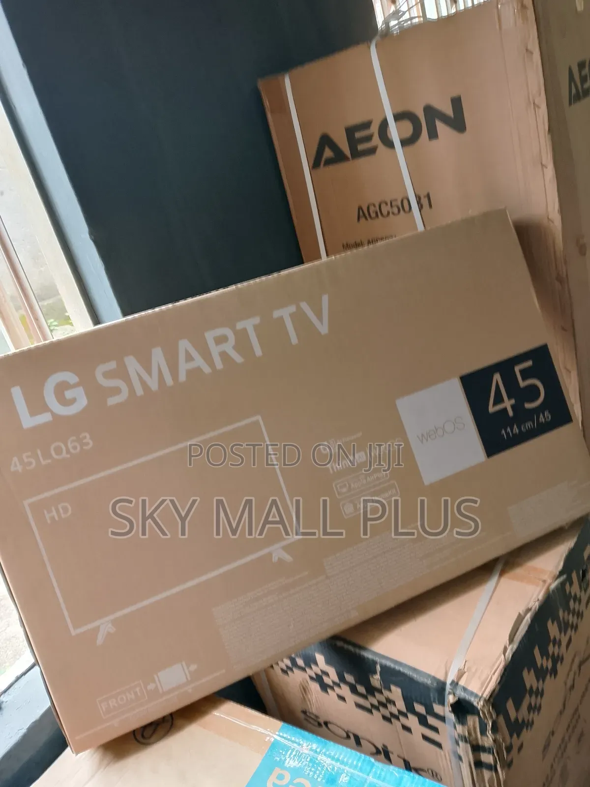 Original Lg 45" Smart Tv Webos With Strong Picture Quality in Ojo - TV ...