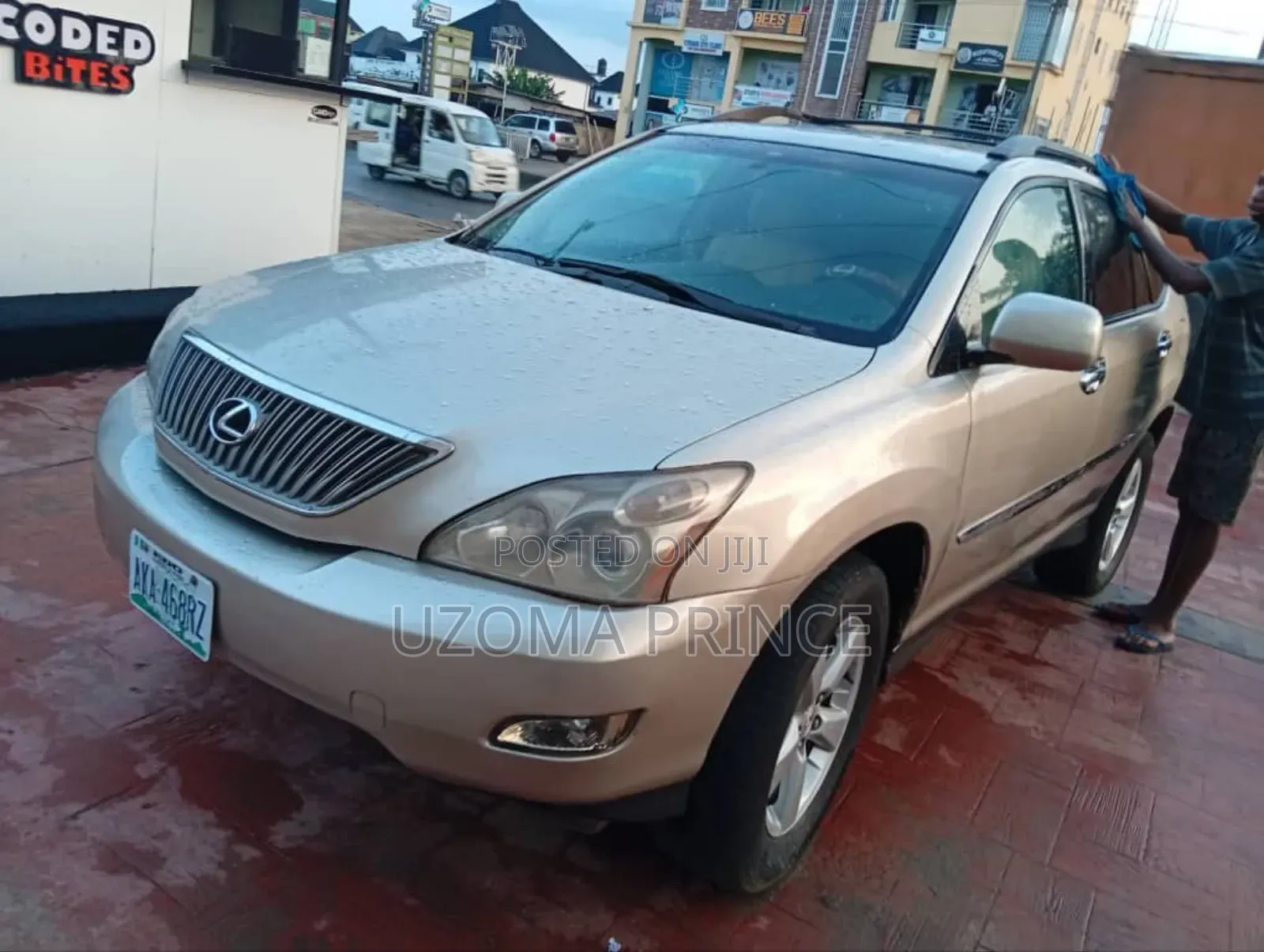Lexus RX 2005 Gold in Port-Harcourt - Cars, Uzoma Prince | Jiji.ng
