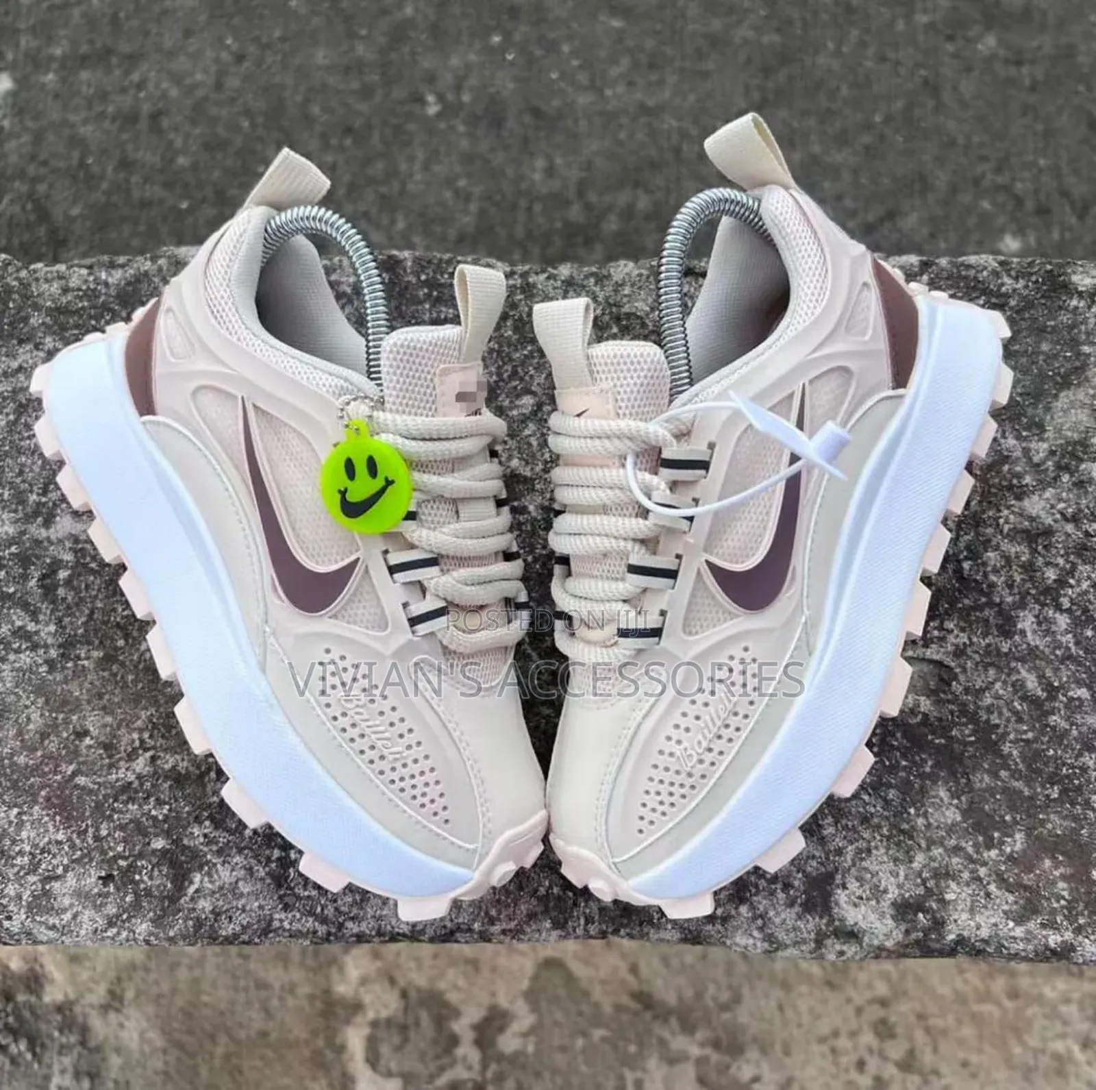 Smiley Face Nike Sneakers in Lagos Island (Eko) - Shoes, Vivian's ...