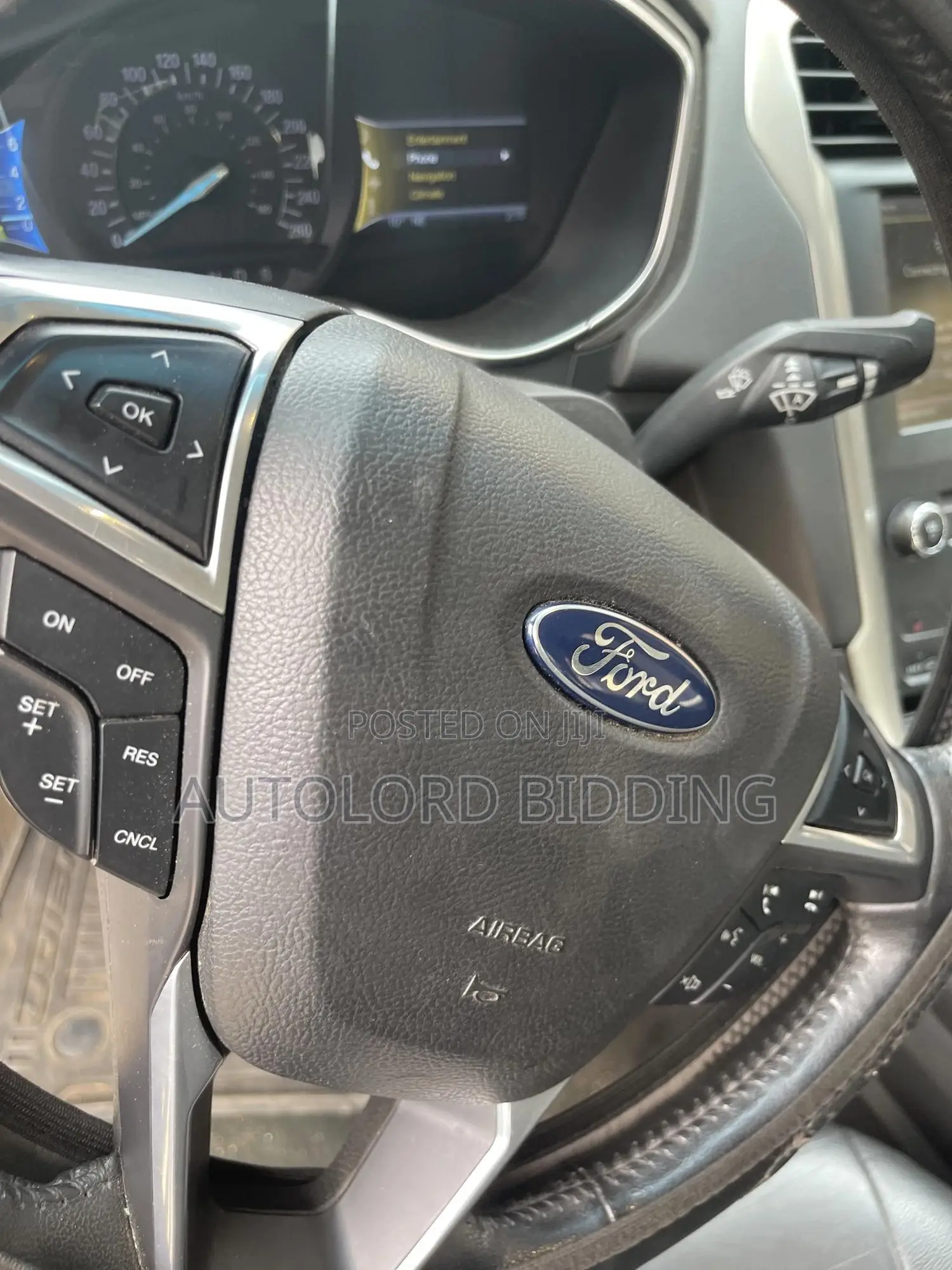 Ford Fusion Titanium 4dr Sedan AWD w/EcoBoost (2.0L 4cyl Turbo 6A) 2014 ...