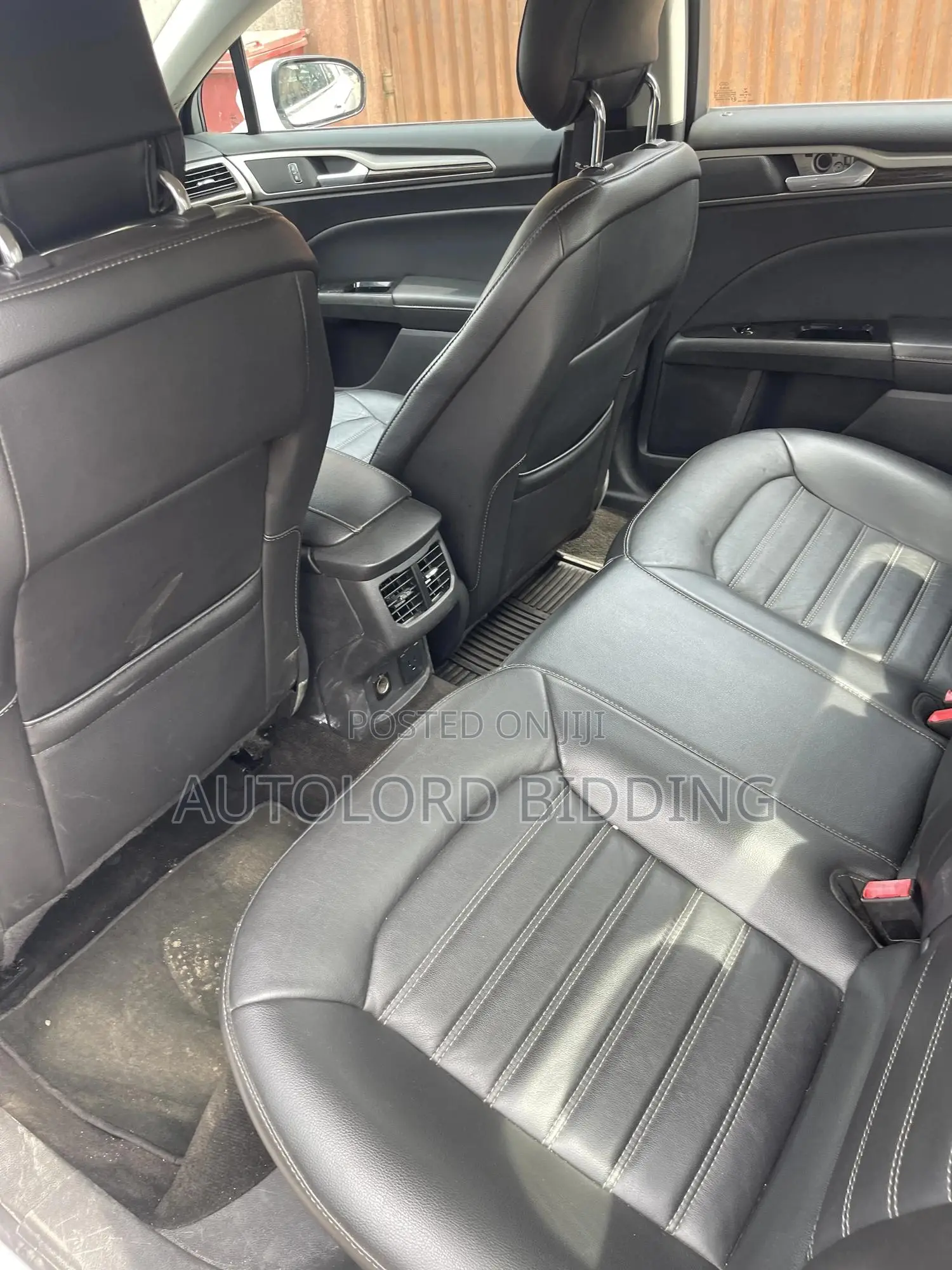 Ford Fusion Titanium 4dr Sedan AWD w/EcoBoost (2.0L 4cyl Turbo 6A) 2014 ...