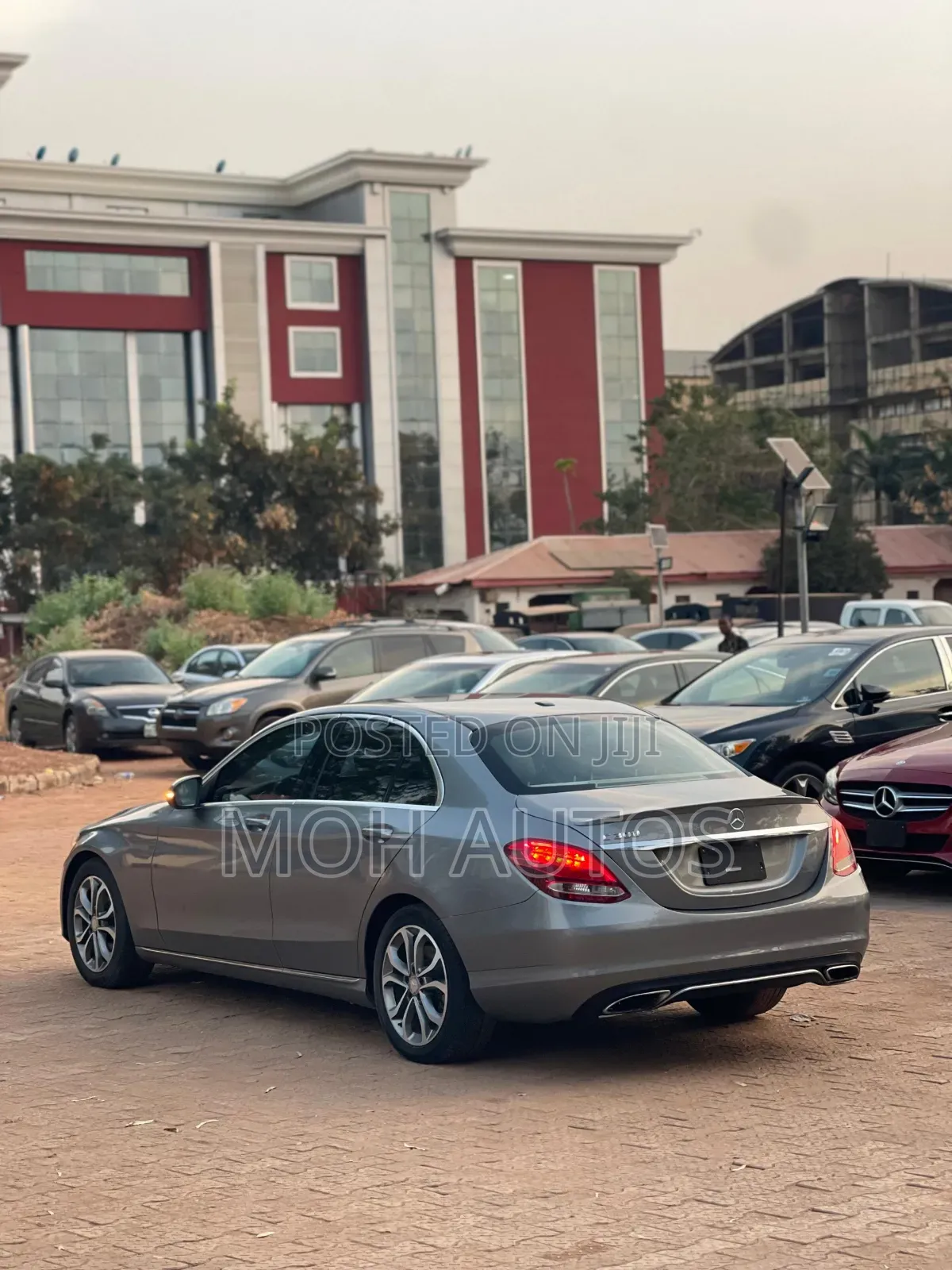 Mercedes-Benz C300 Sport 4Matic Sedan AWD (2.0L 4cyll 7A) 2016 Gray in ...