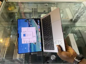 Laptop Apple MacBook Pro 2023 M2 16GB Apple M2 SSD 512GB in Ikeja ...