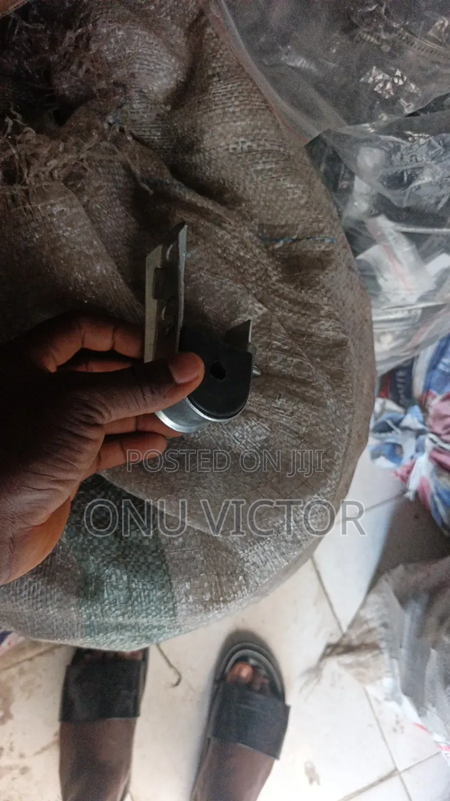 J Hook Tension in Victoria Island - Networking Products, Onu Victor ...