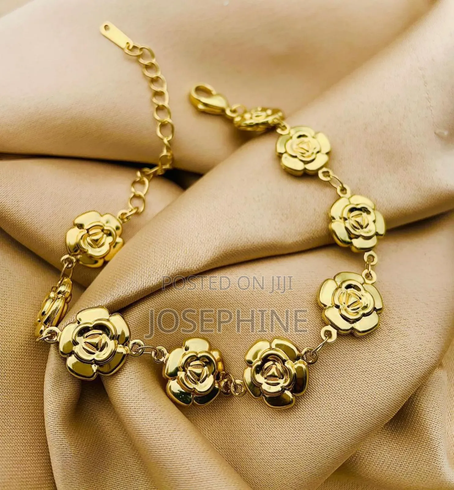 Hand Chain for Ladies in Ojo - Jewelry, Josephine Igbuan | Jiji.ng