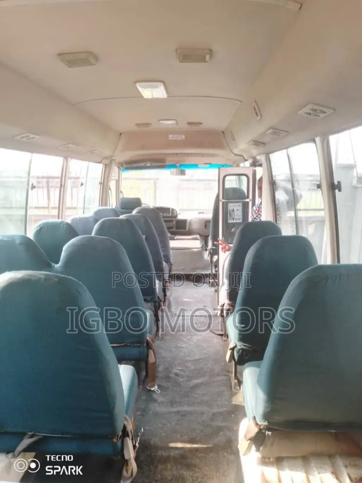 Toyota Coaster 2006 White in Port-Harcourt - Cars, Igbo Motors | Jiji.ng