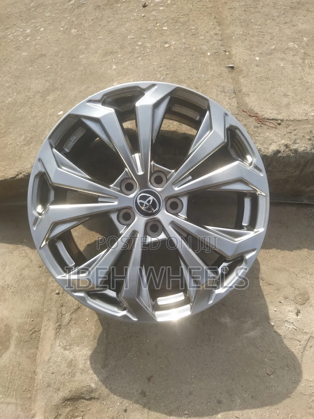 18 Wheel for Toyota Rav4 in Mushin - Vehicle Parts & Accessories, Ibeh ...