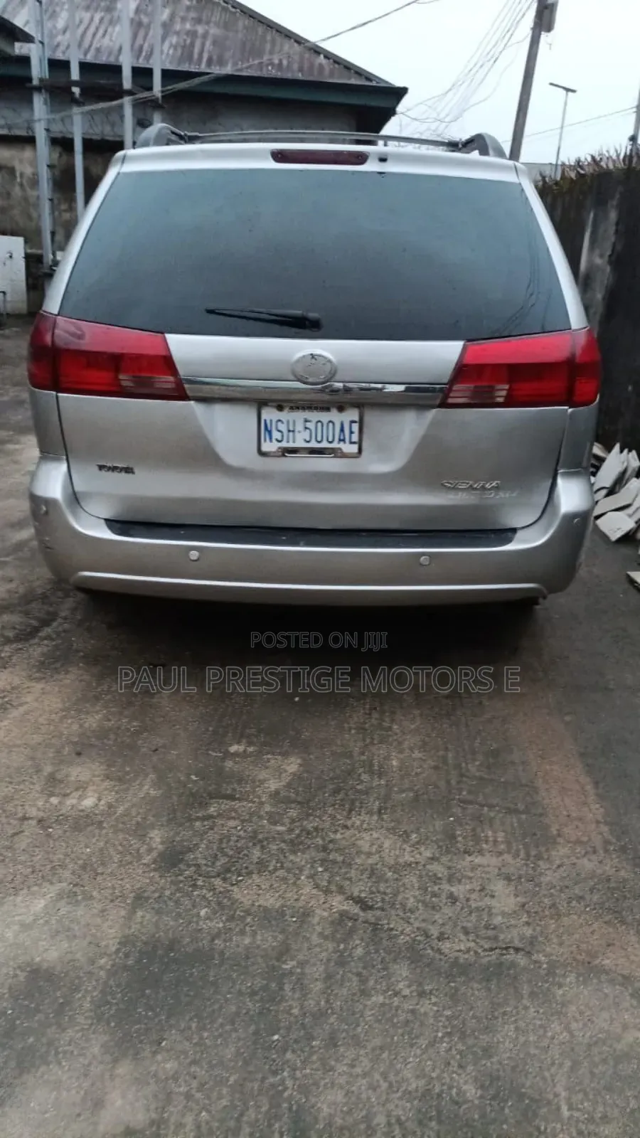 Toyota Sienna XLE AWD 2005 Silver in Port-Harcourt - Cars, Paul ...