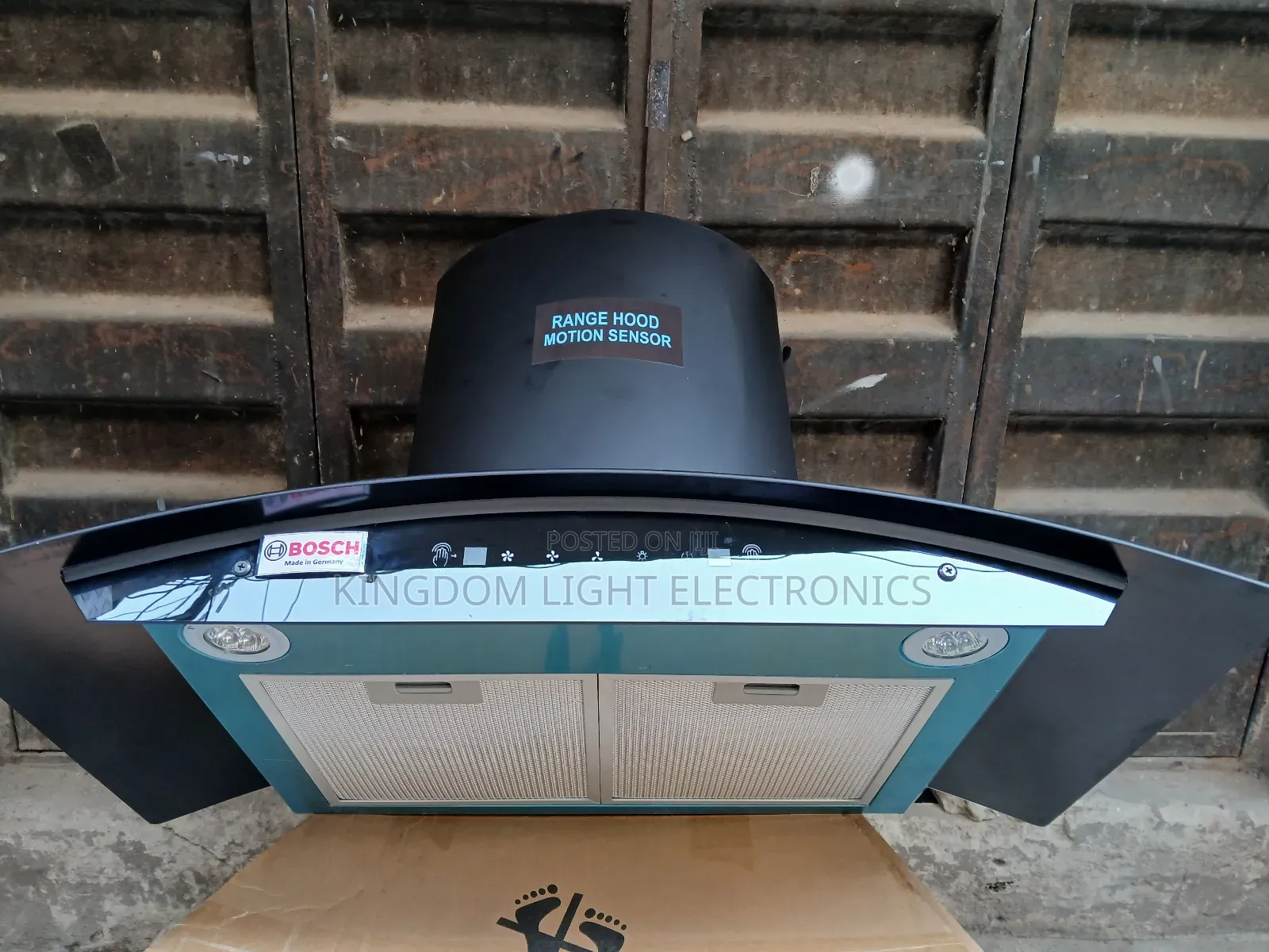 Bosch Luxury Curved Heat Extractor 60x90cm 100% Copper . in Victoria ...