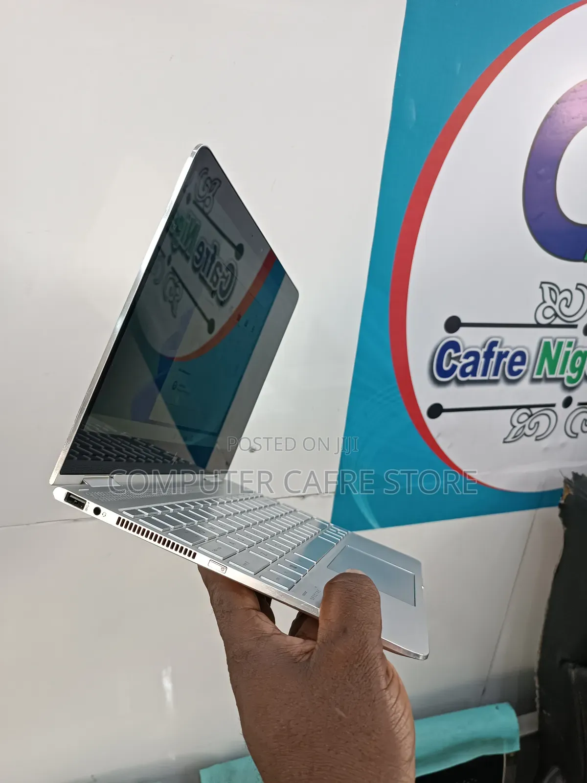 Laptop HP Spectre X360 13 16GB Intel Core I7 SSD 256GB in Ikeja ...