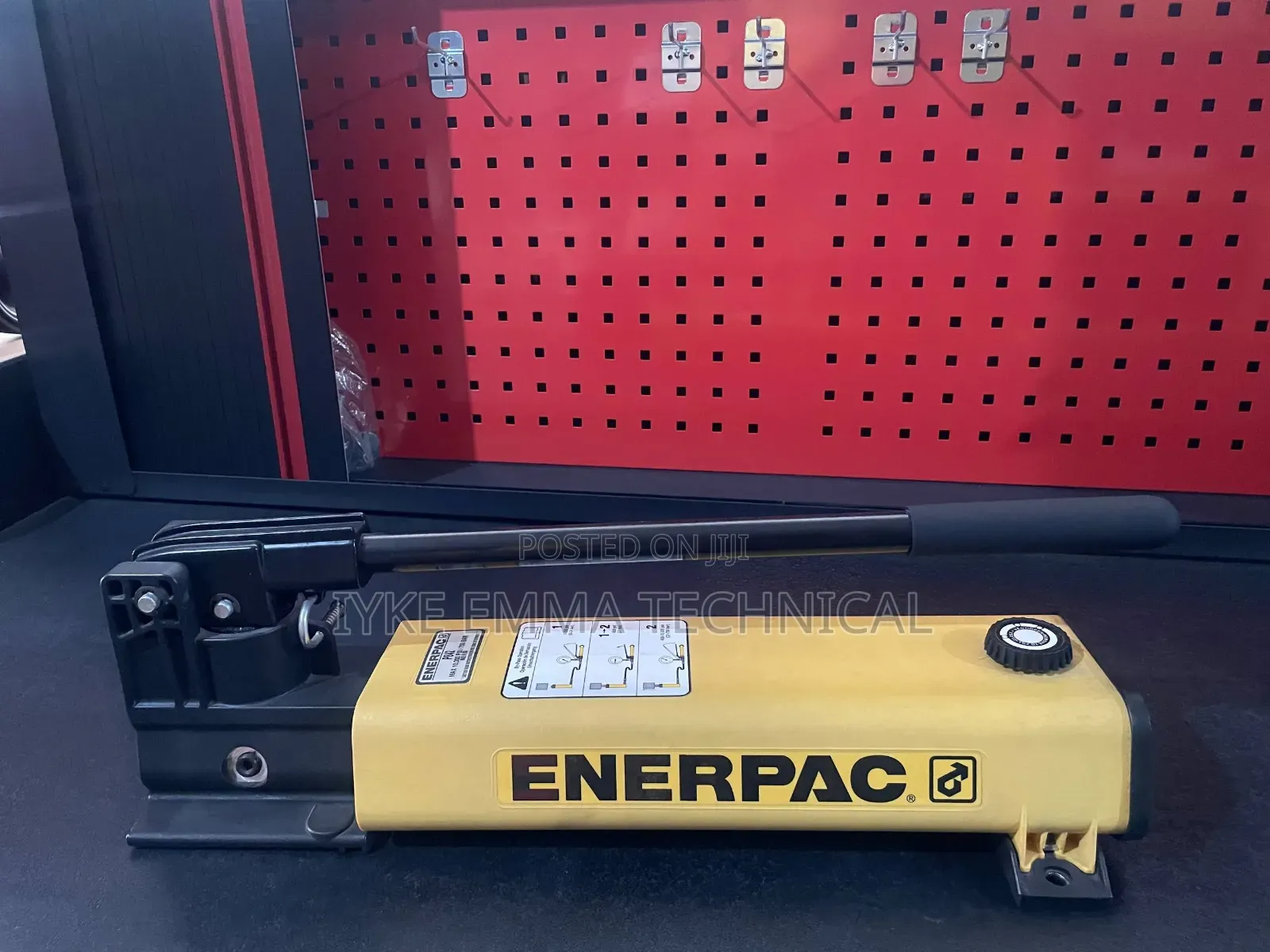 Enerpac P842 700bar/10000psi Hydraulic Hand Pump in Port-Harcourt ...