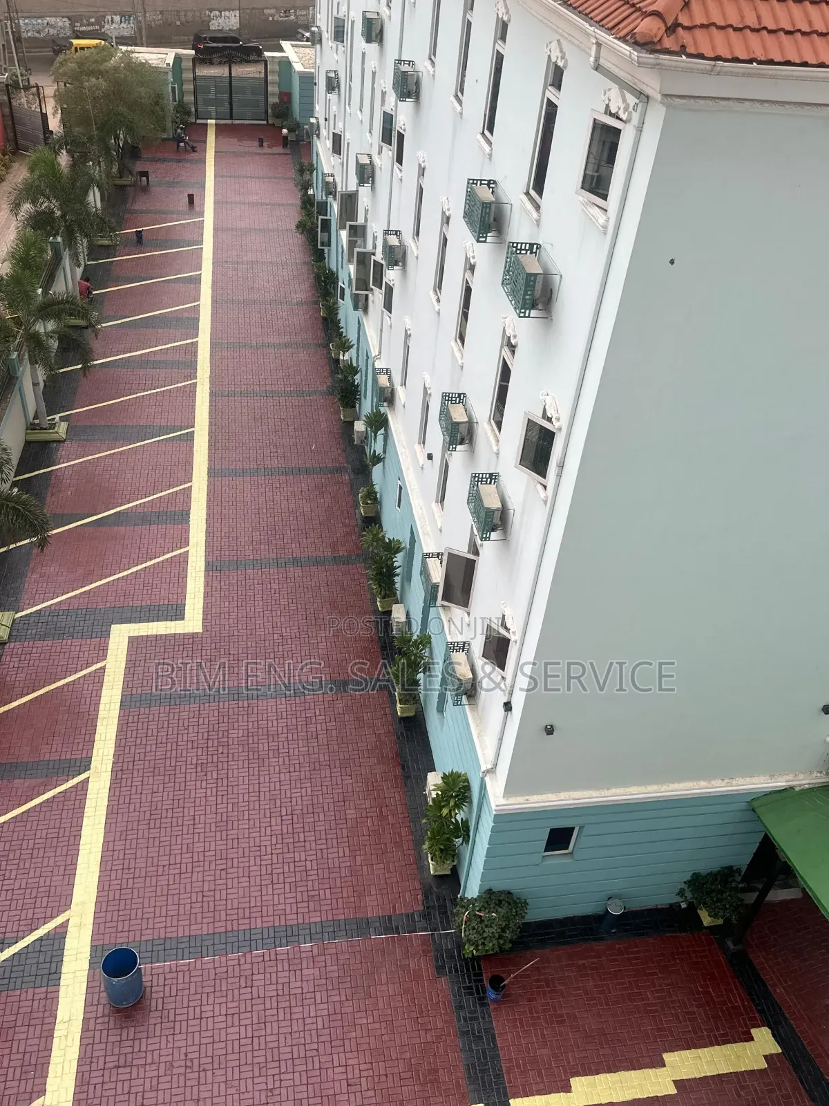 Interlock Painting Maintenance and Polishing Acrylic Sealant in Lekki ...