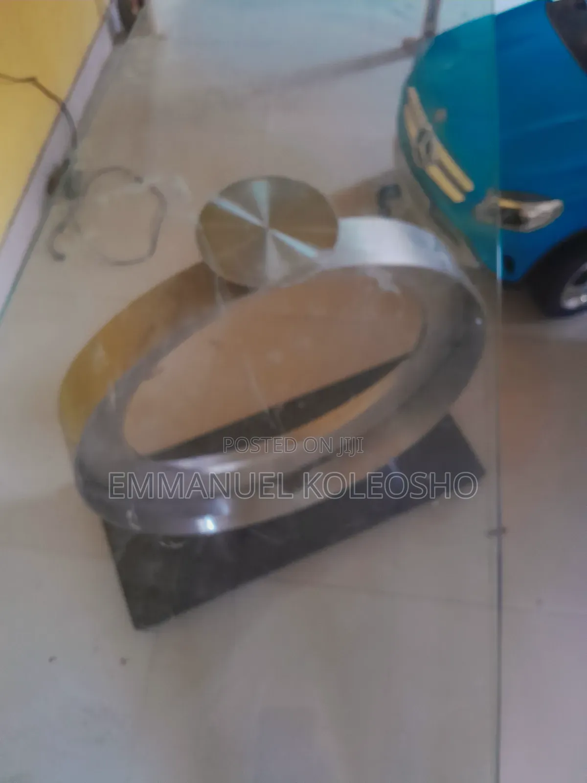 Unique Classic Glass Table in Ikorodu - Furniture, Emmanuel Koleosho ...