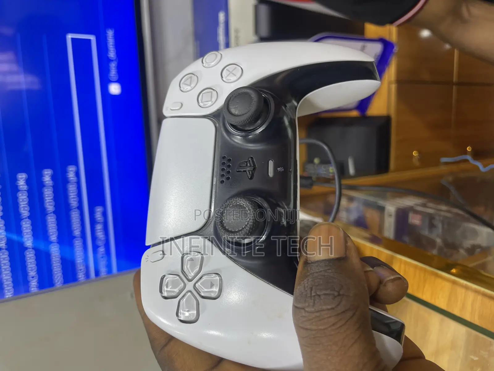 Clean Ps5 Controller (White Colour) in Wuse 2 - Video Game Consoles ...