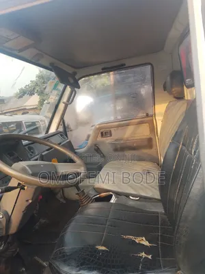 Toyota Dyna 200 Six Tyres 2rz Petrol Engine Truck in Abule Egba ...