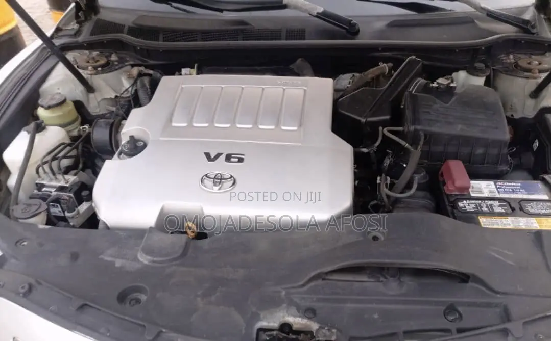 Toyota Camry XLE V6 4dr Sedan (3.5L 6cyl 6AM) 2007 Silver in Ibadan ...
