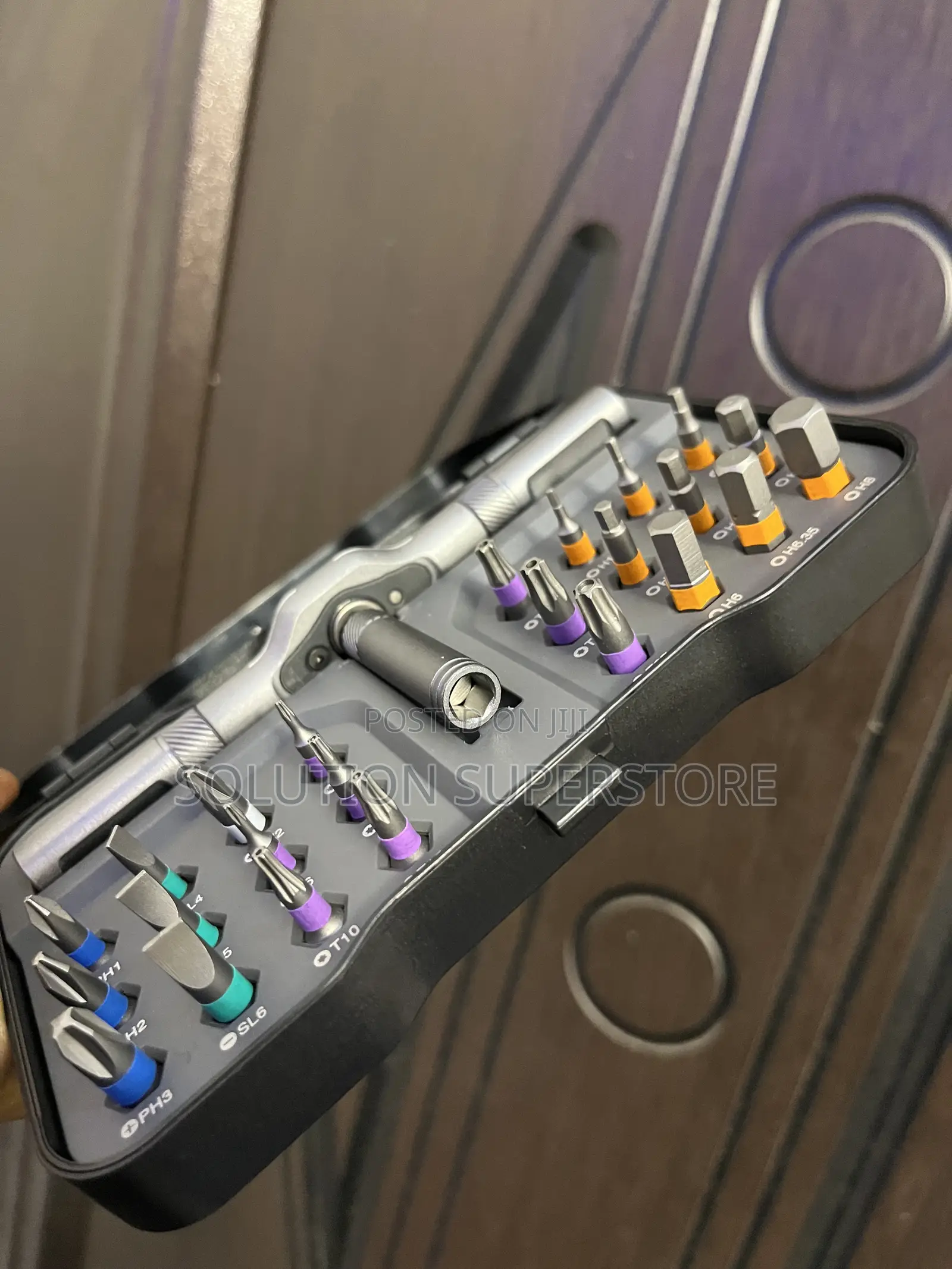 Simple 24 in 1 Screwdriver Set for Diy and Gadget Repair in Port ...