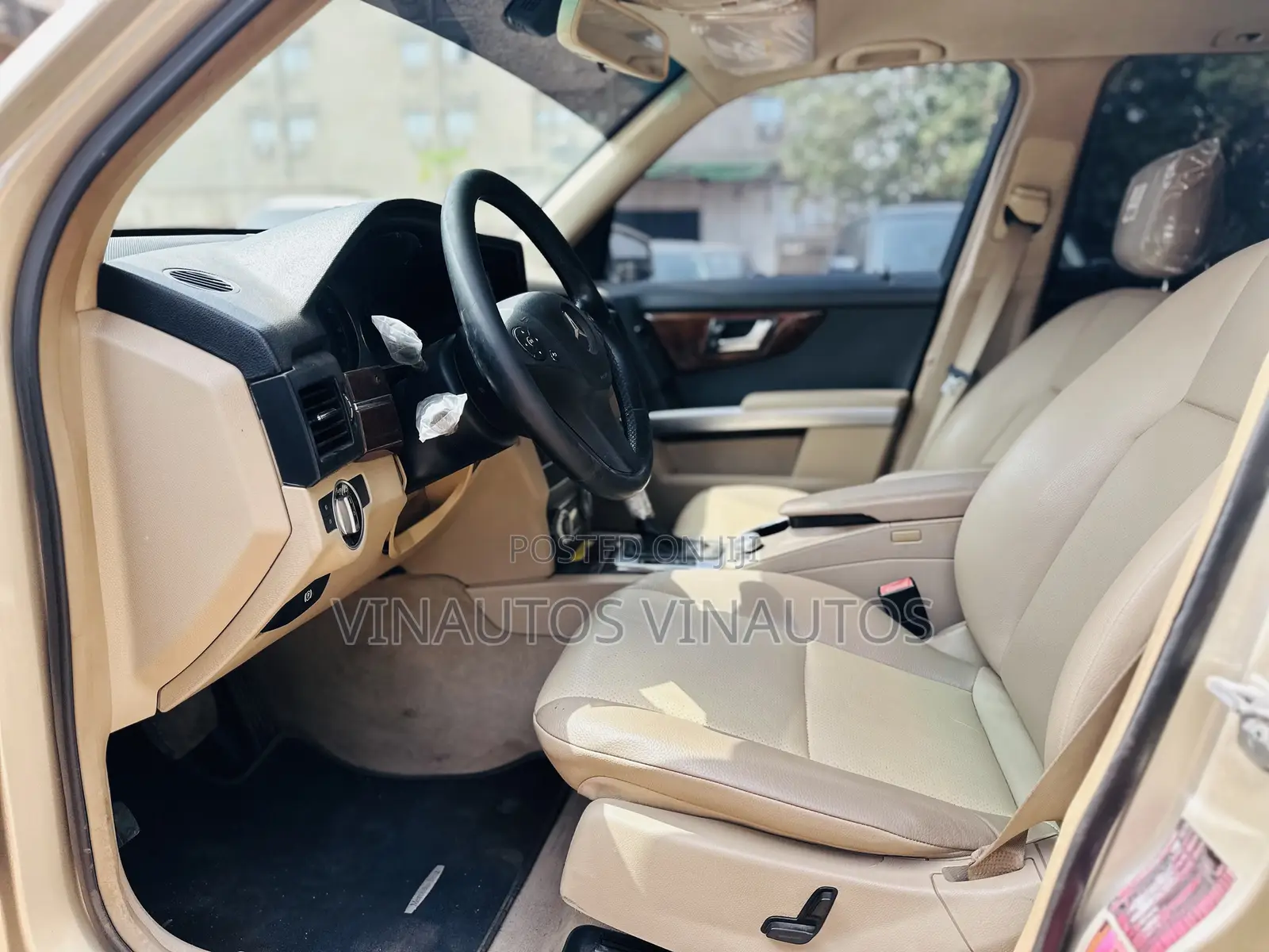 Mercedes-Benz GLK-Class 2011 Gold in Central Business District - Cars ...