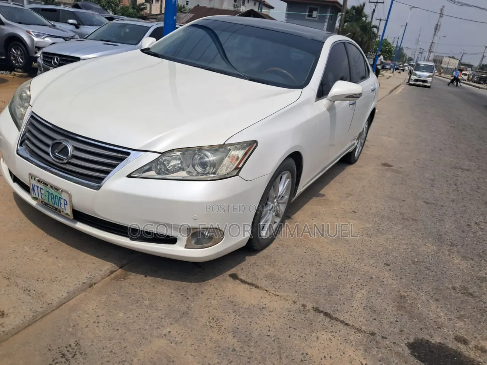 Lexus ES 350 2012 White in Port-Harcourt - Cars, Ogf-auto Connect | Jiji.ng
