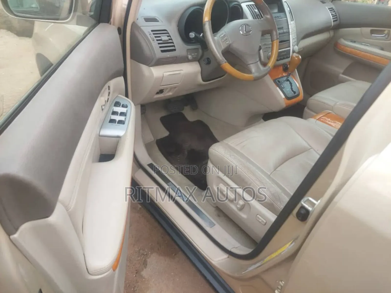 Lexus RX 350 2009 Gold in Isolo - Cars, Hoseni Wahab | Jiji.ng