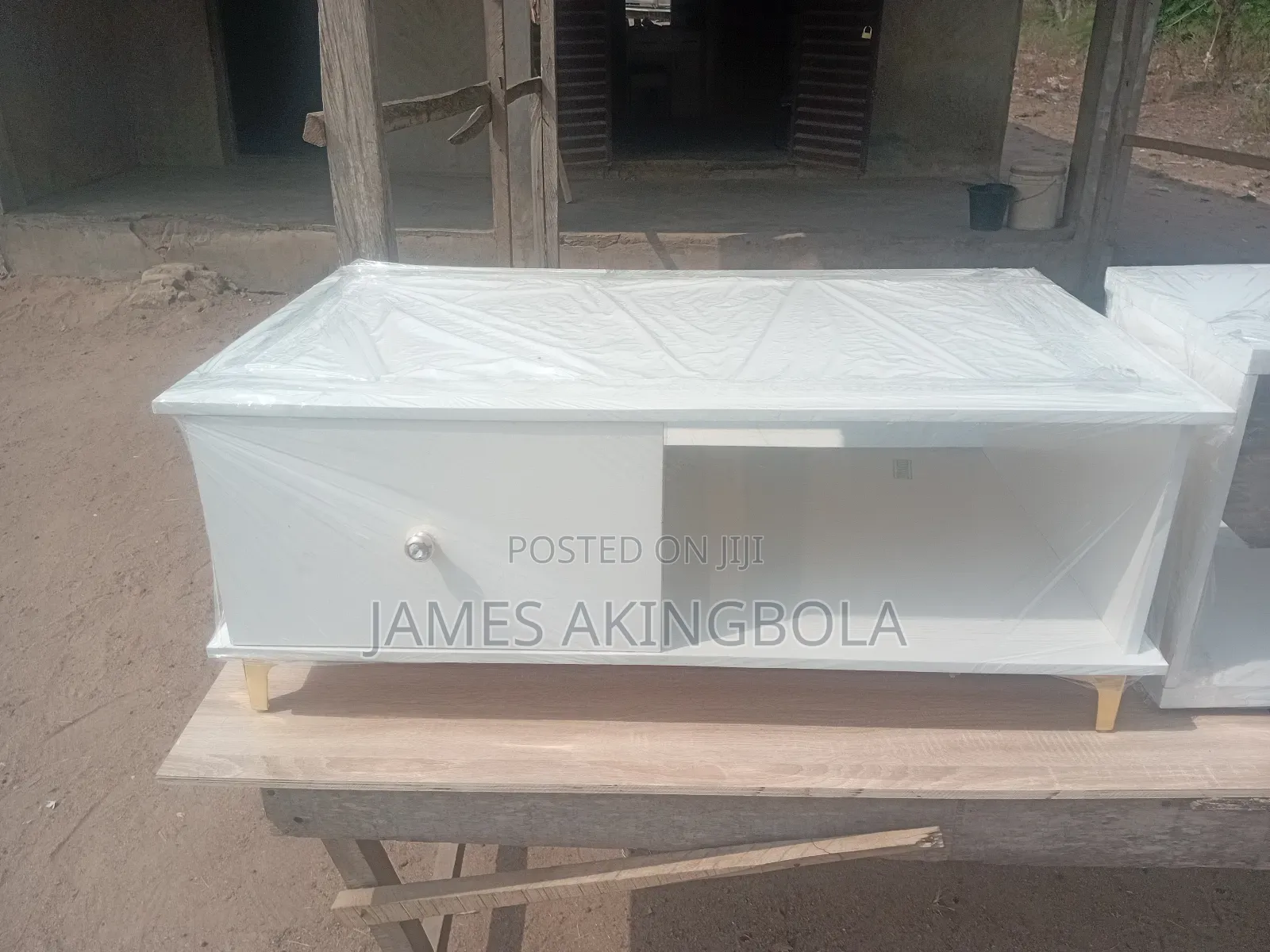 HDF Center Table in Ibadan - Furniture, James Akingbola | Jiji.ng