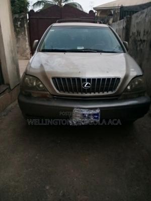 Lexus RX 300 2003 Gold in Ikorodu - Cars, Wellington Okikiola Aca | Jiji.ng