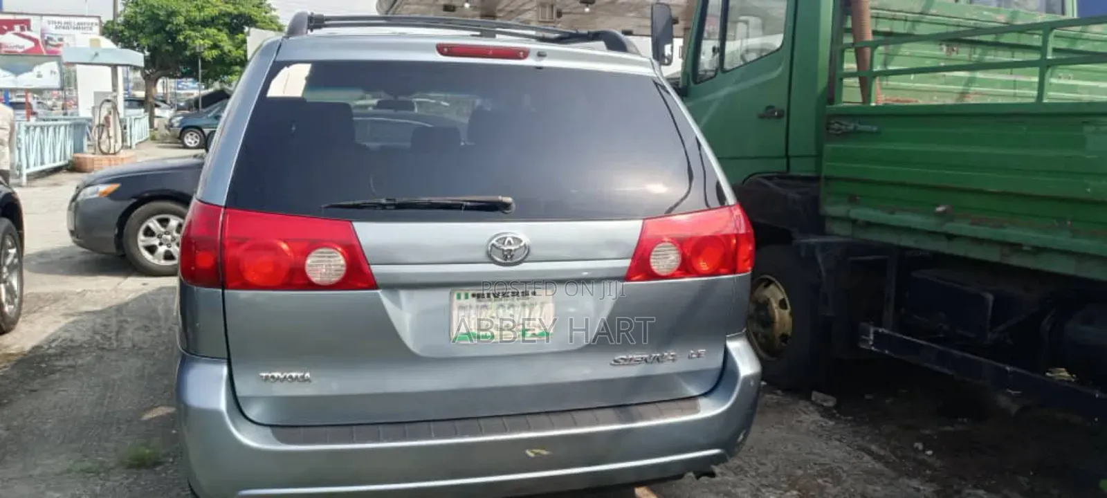 Toyota Sienna 2006 Green in Port-Harcourt - Cars, Abbey Hart | Jiji.ng