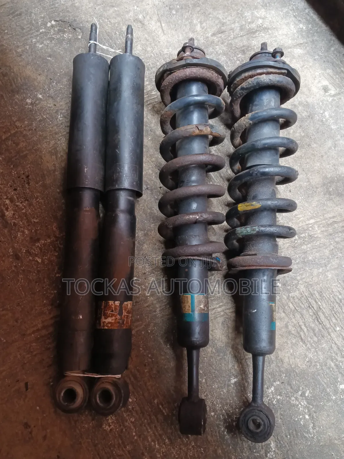 Front Shock for Toyota Fortuner Hilux Prado 4runner Available as Seen ...