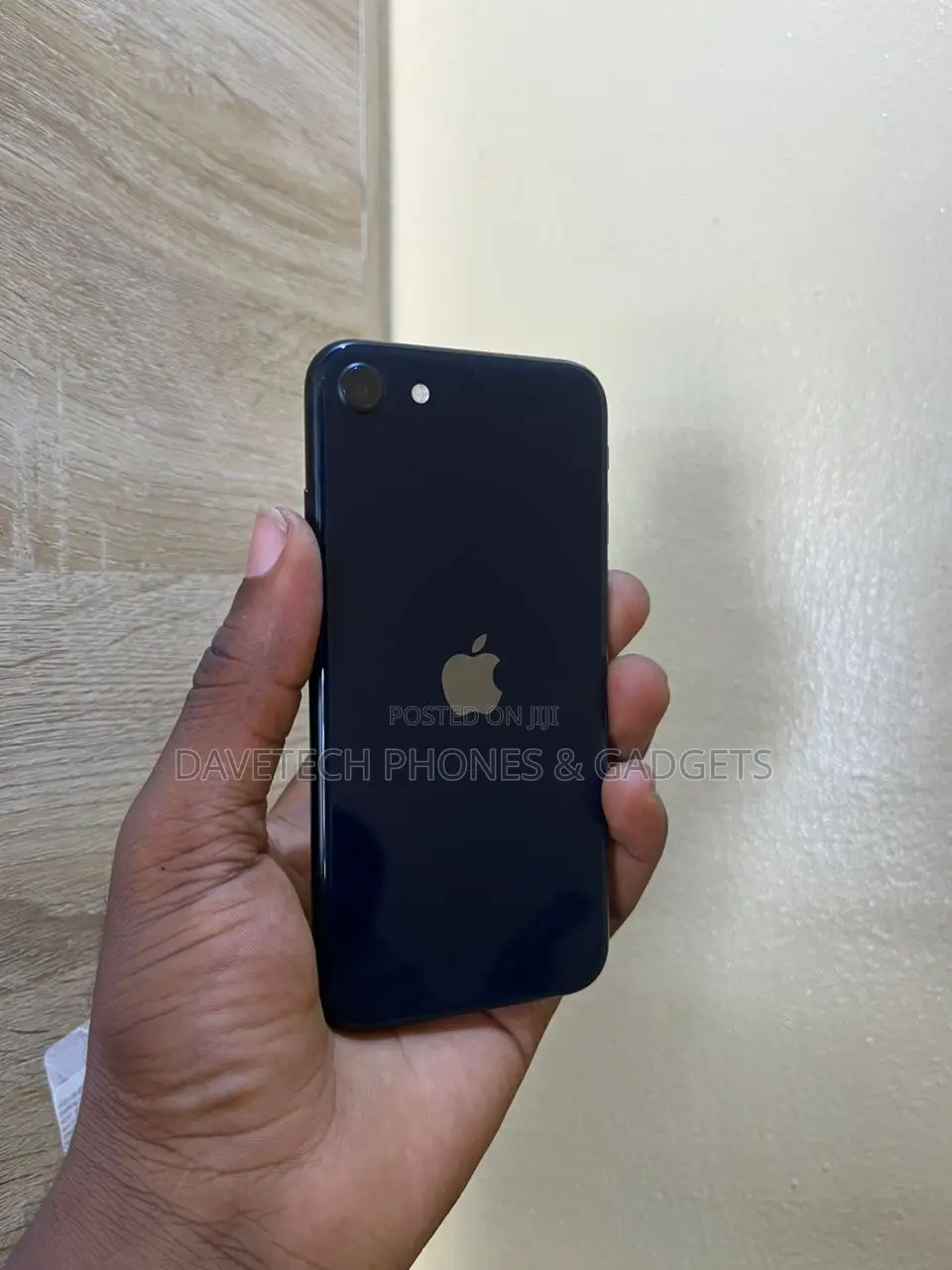 New Apple iPhone SE (2022) 64 GB Black in Ibadan - Mobile Phones ...