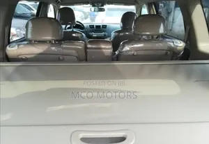 Toyota Highlander 2010 Gold in Apapa - Cars, Mco Motors | Jiji.ng