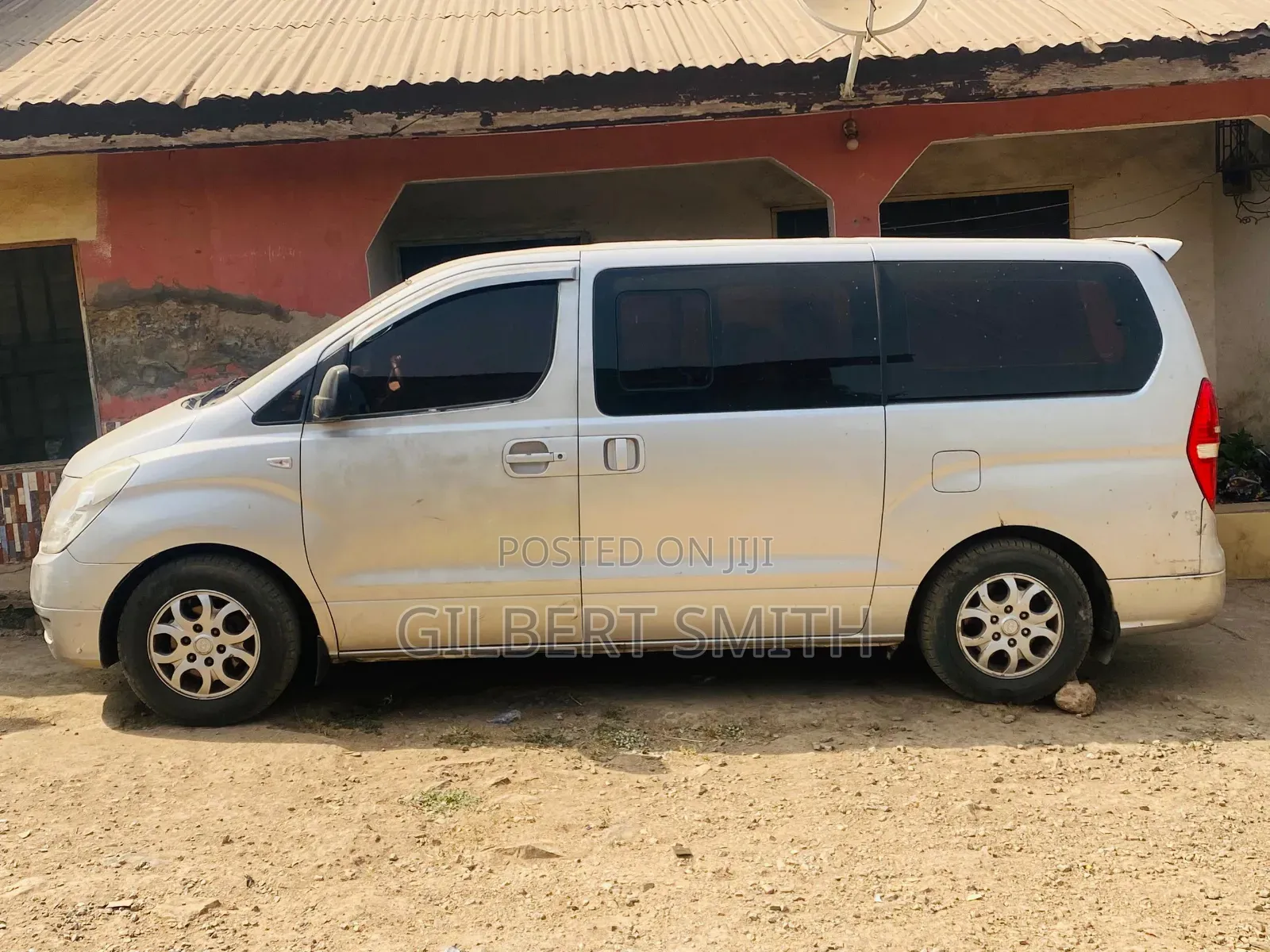 Hyundai Starex 2010 in Wuse 2 - Buses & Microbuses, Gilbert Smith | Jiji.ng