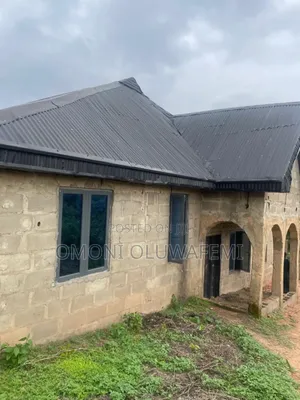 4bdrm Bungalow in Olodo Bank, Iwo Road for sale in Iwo Road - Houses ...