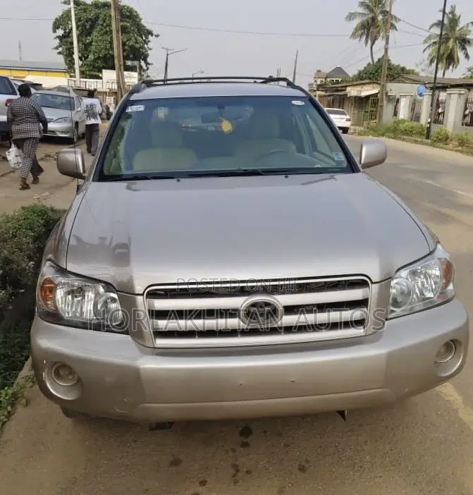 Toyota Highlander Limited V6 2005 Gold in Abule Egba - Cars ...