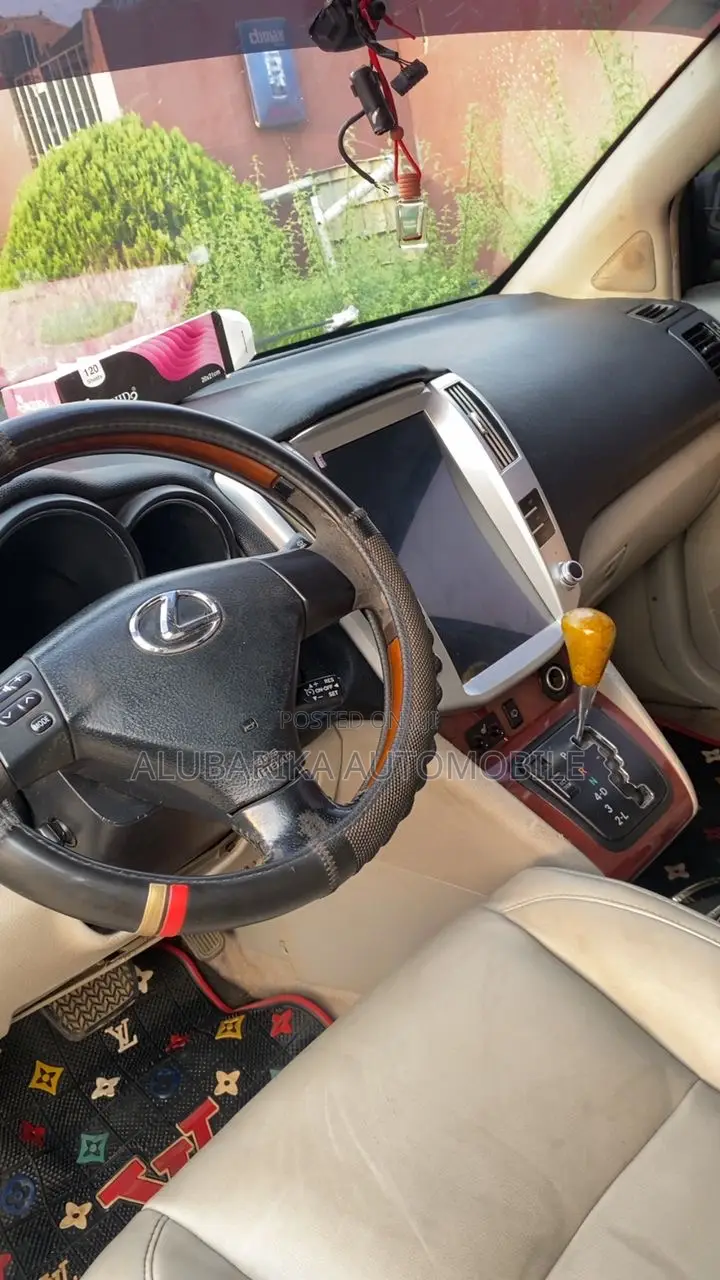 Lexus RX 330 2005 Gray in Abule Egba - Cars, Alubarika Automobile | Jiji.ng