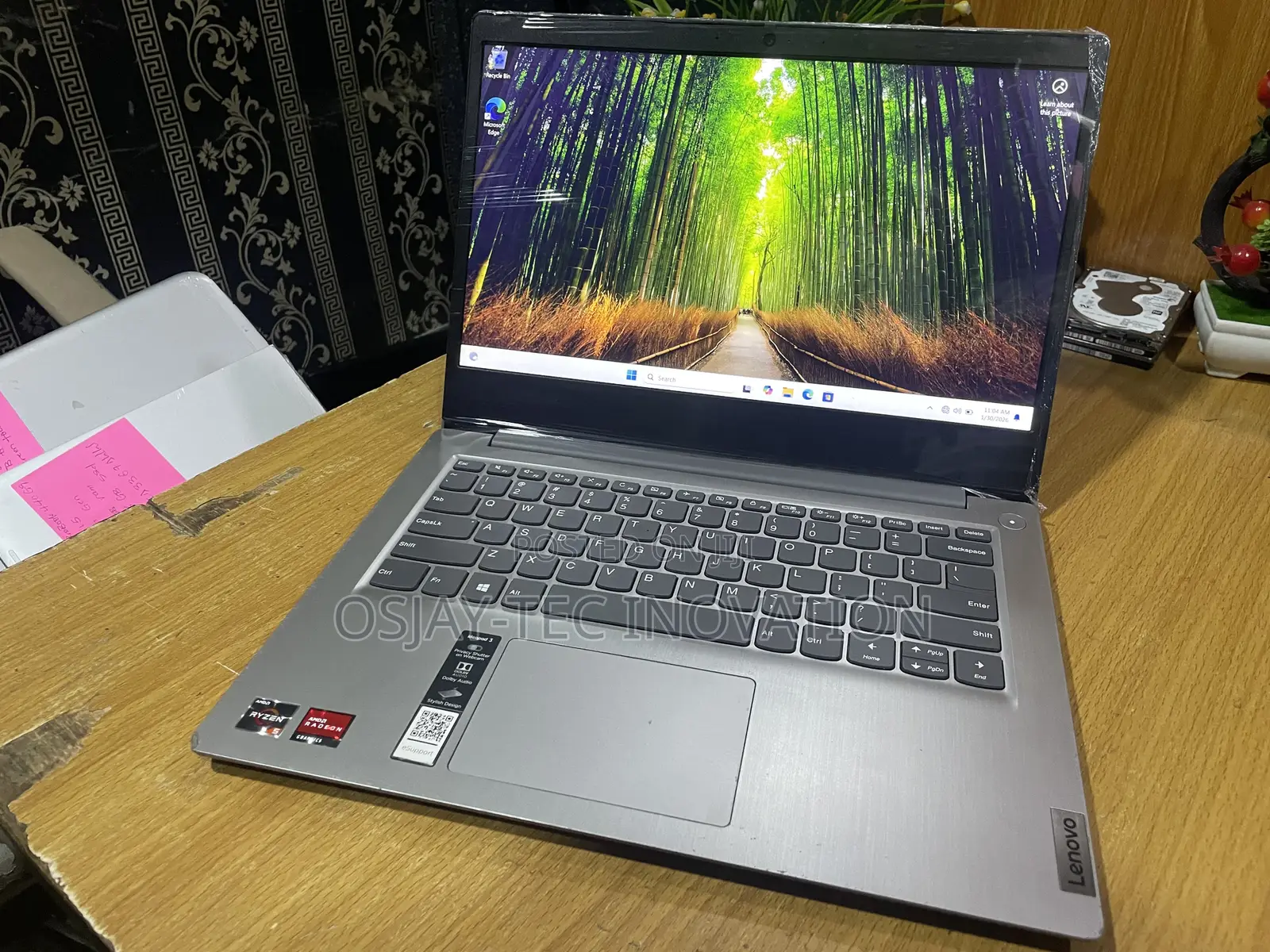 Laptop Lenovo Ideapad 3 8GB AMD Ryzen 5 SSD 256GB in Benin City ...